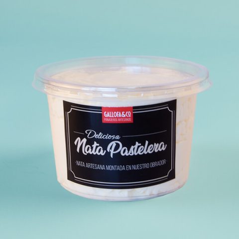 Nata pastelera de elaboración propia | GALLOFA & CO®